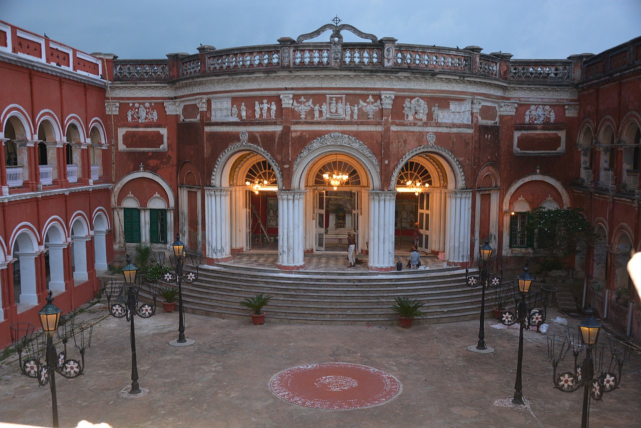 8 Must-Visit Heritage Rajbaris Near Kolkata (West Bengal)