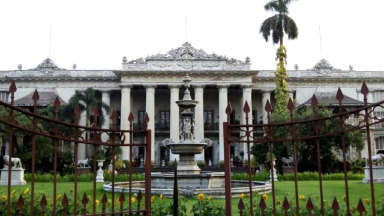 Marble Palace (Kolkata) - Timings, Entry Permit, How To Reach