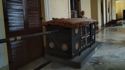 Mahishadal Rajbari (Haldia) - History, How To Reach, Price - Swarnab Dutta