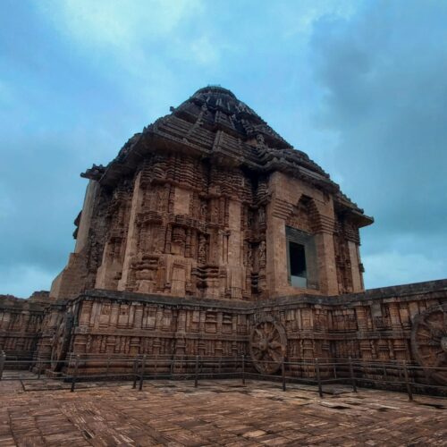 10 Popular Places To Visit Near Puri (Odisha) | Puri Sightseeing