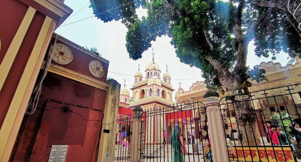 Serampore Rajbari, Hooghly (West Bengal) - Durga Puja, History