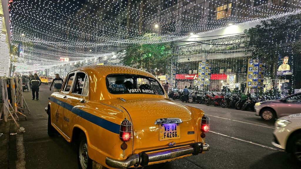 Serampore Rajbari, Hooghly (West Bengal) - Durga Puja, History
